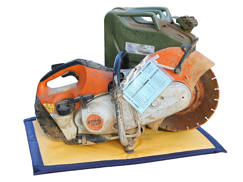 Oil & Fuel SpillTrapper® Mat | Free Delivery