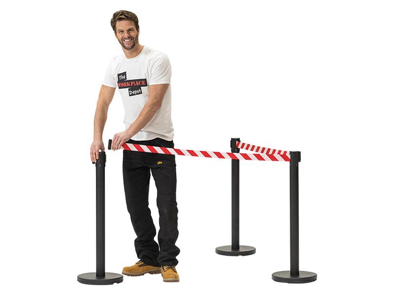 Retractable Stanchions | Free Next Day Delivery